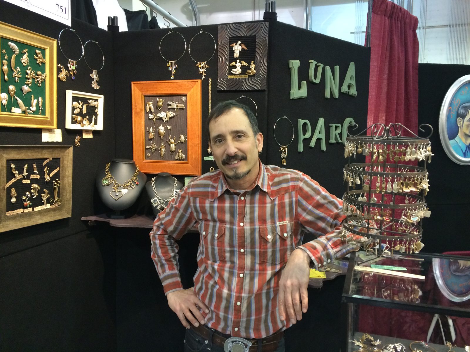 RICKY BOSCARINO - RISD Craft